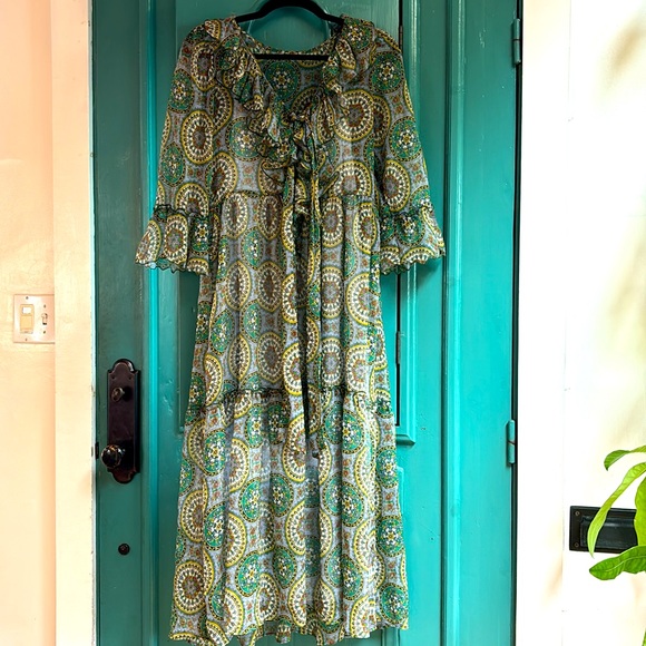 Zara | Dresses | Zara Green Foley Dress With Slip Attached Size Small ...